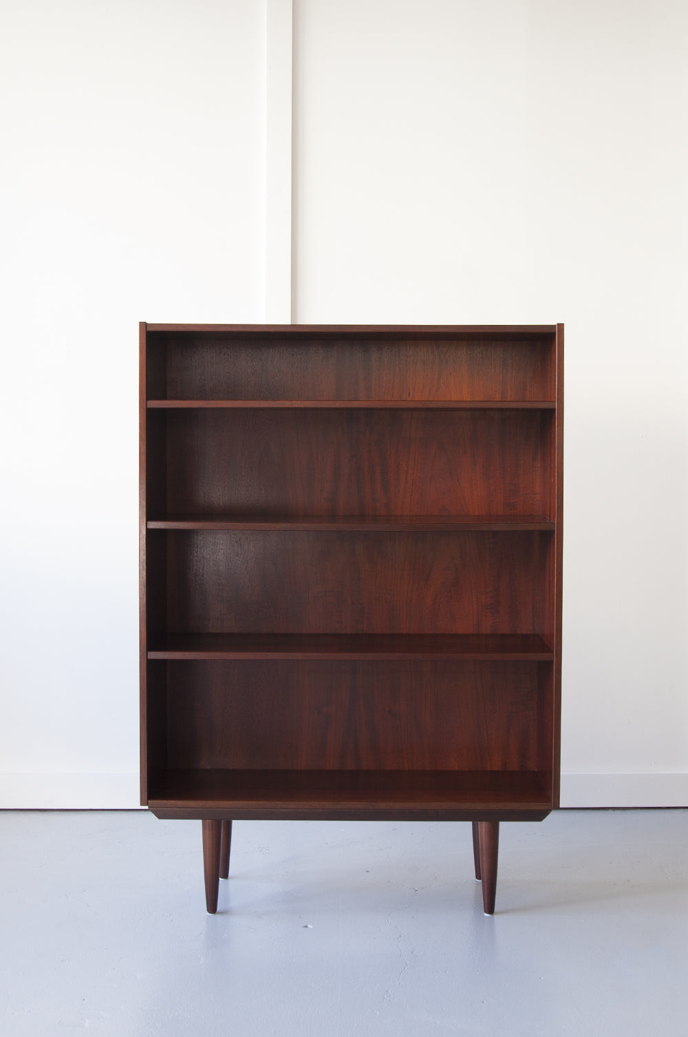 Small Rosewood Bookcase – House of Mobel
